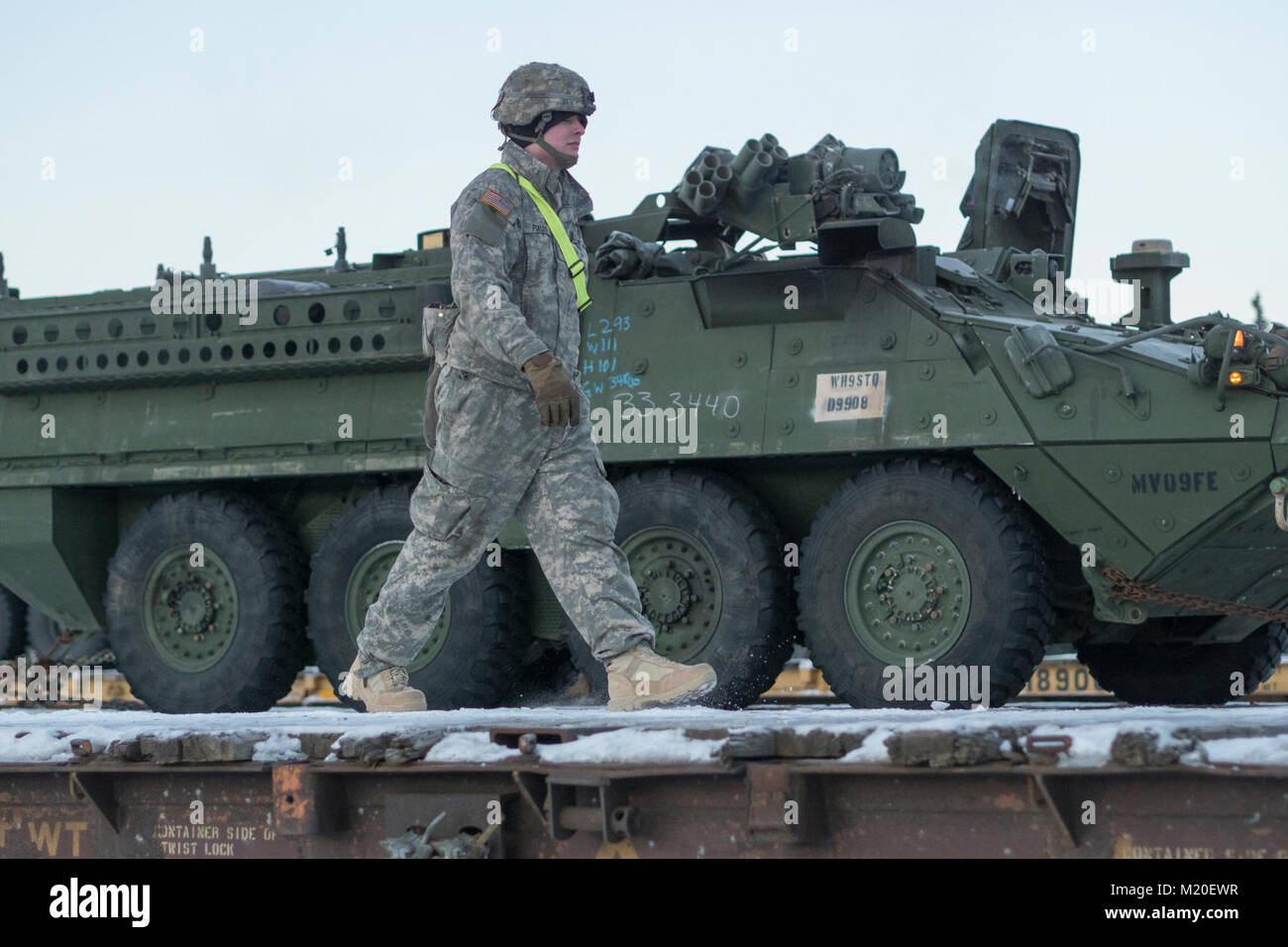 Soldiers assigned to the 1st Stryker Brigade Combat Team, 25th Infantry ...