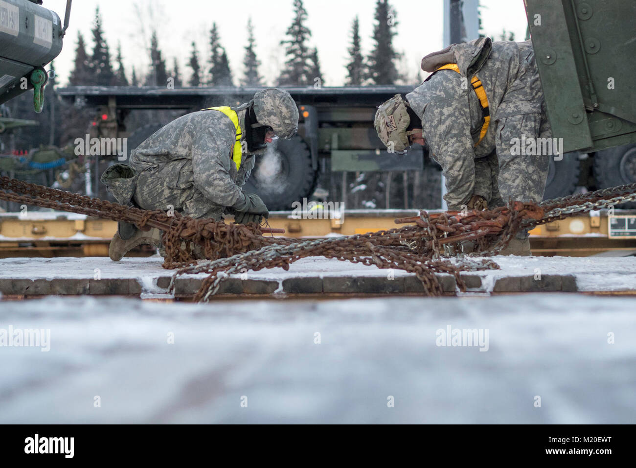Soldiers assigned to the 1st Stryker Brigade Combat Team, 25th Infantry ...