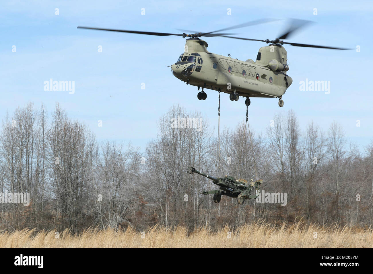 A CH-47 Chinook helicopter, crewed by Soldiers of the 101st Combat ...