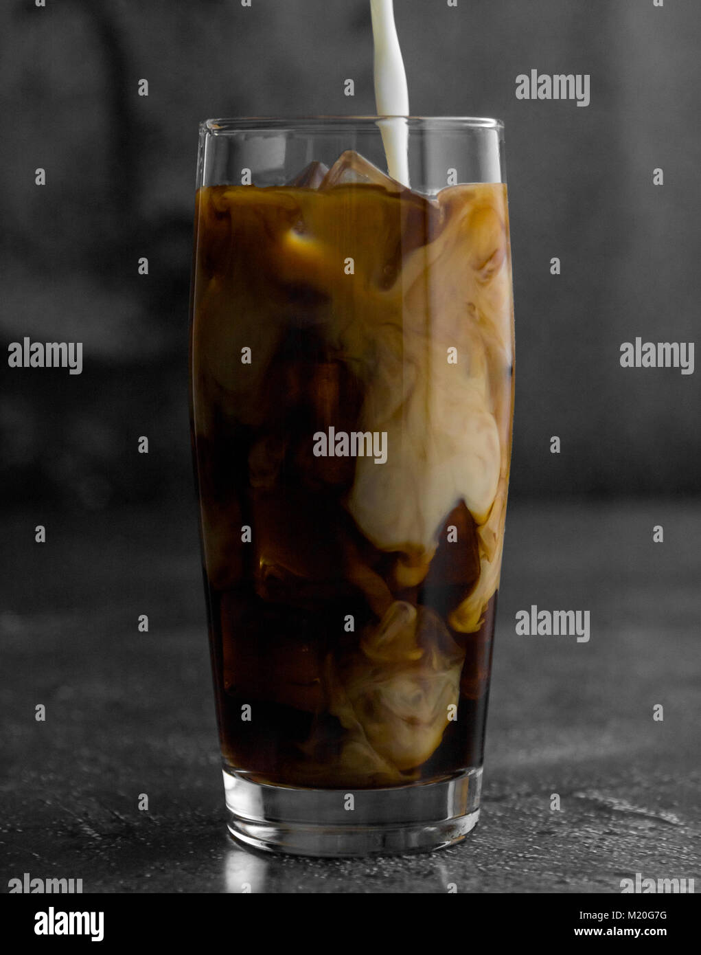 Iced black coffee hi-res stock photography and images - Alamy