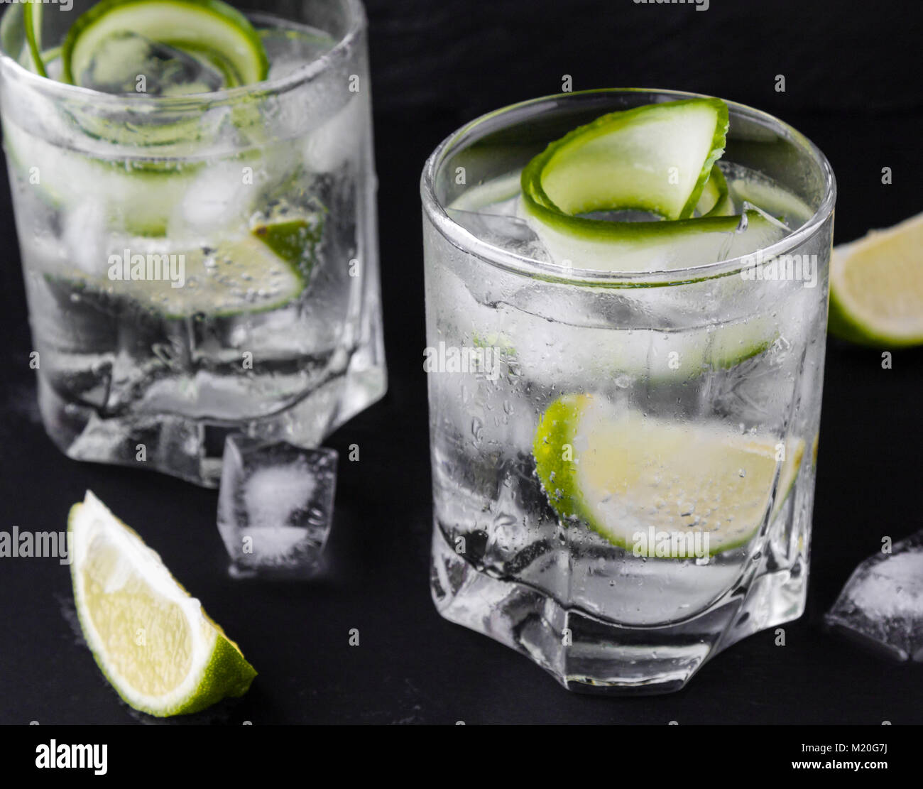 Gin tonic hi-res stock photography and images - Alamy