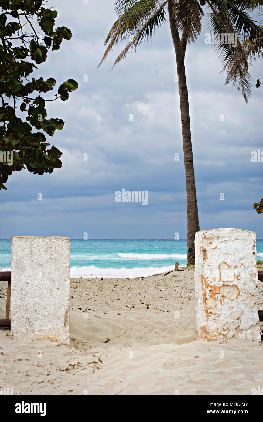 Varadero white sand beach, Cuba Stock Photo - Alamy