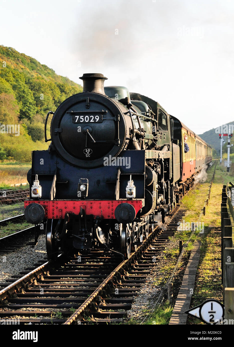 4mt class hi-res stock photography and images - Alamy