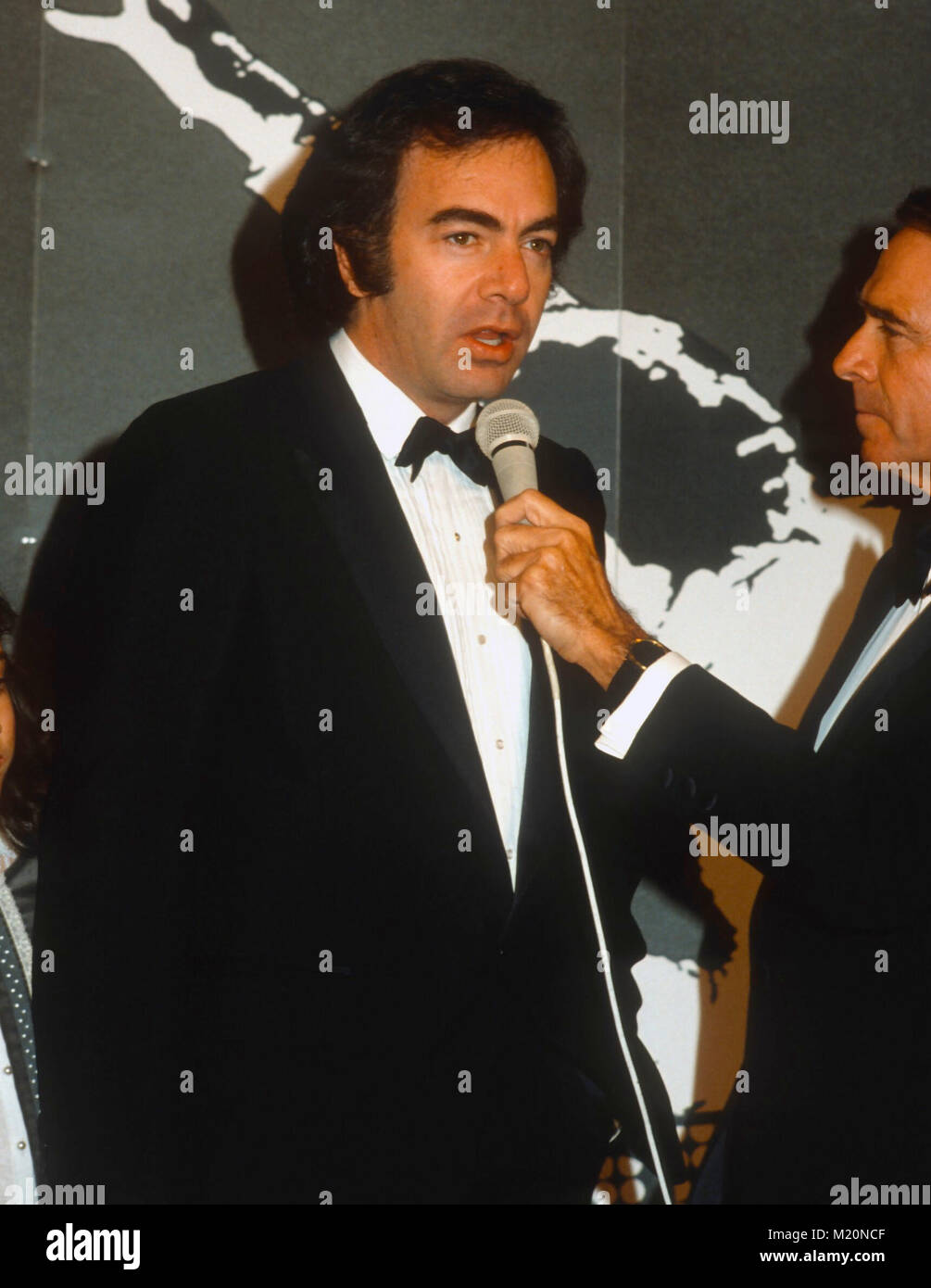 The jazz singer 1980 neil diamond hi-res stock photography and images ...