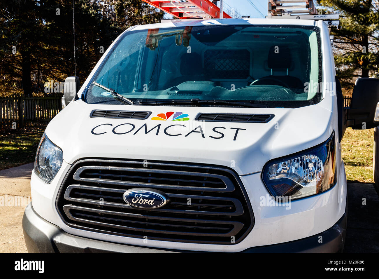 Comcast hi-res stock photography and images - Alamy
