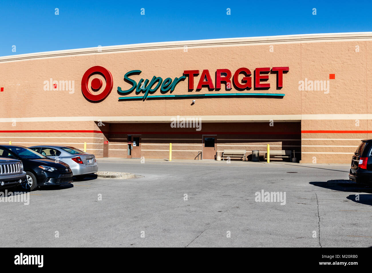 Lafayette - Circa February 2018: Super Target Retail Store. Target ...