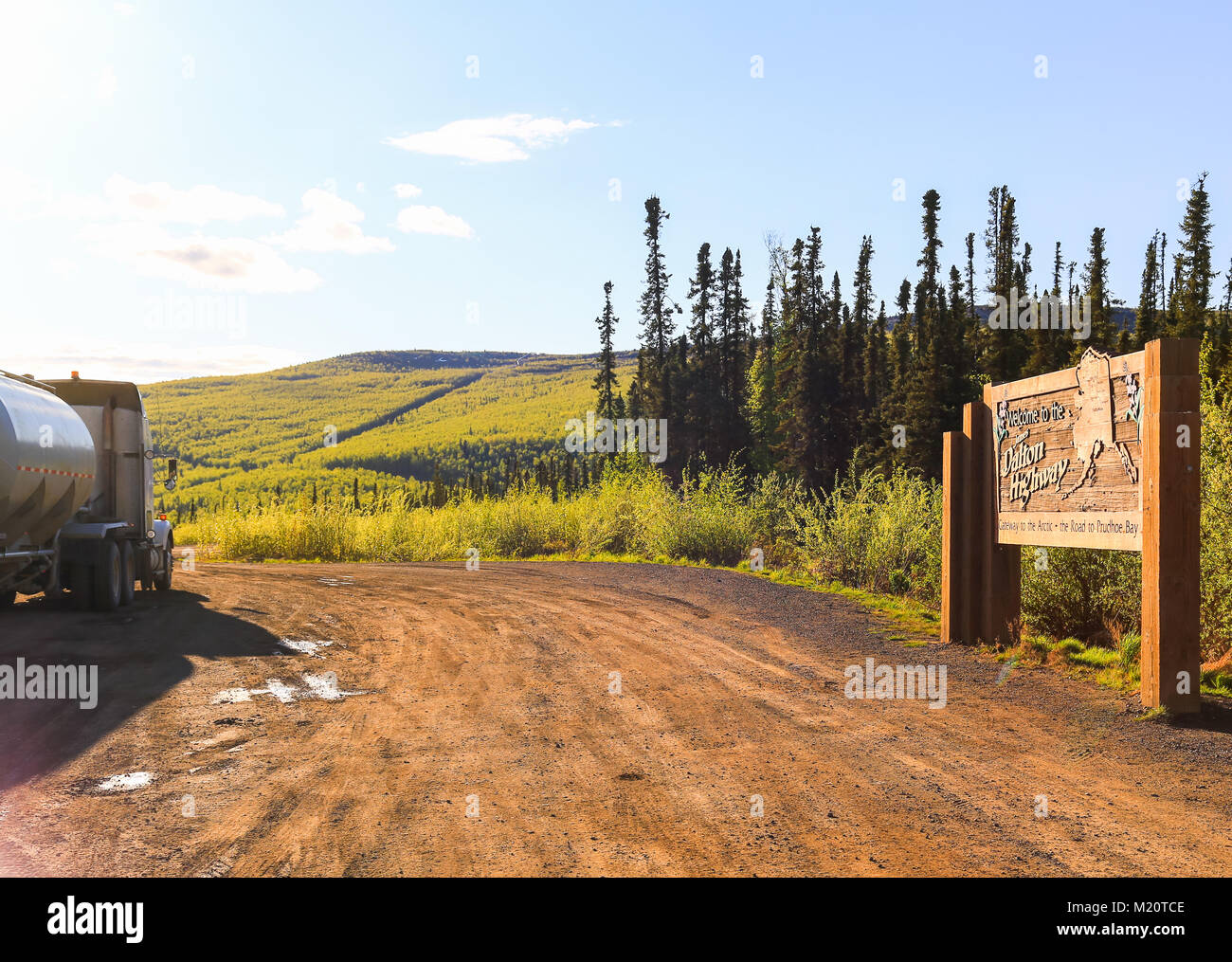 Dalton Highway, Alaska, USA - May 24, 2017: Muddy holding bay on the ...