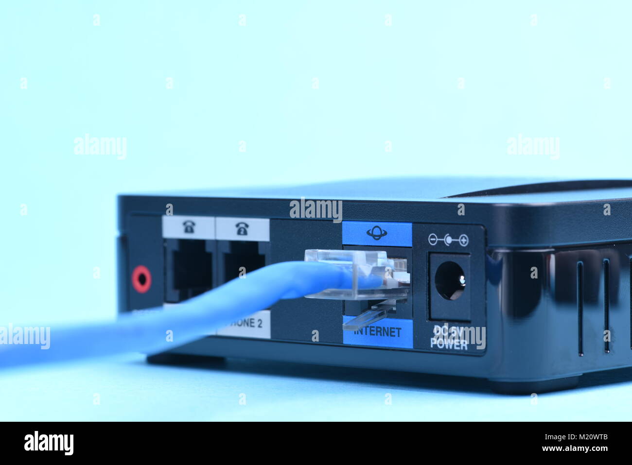 Communication cable device hi-res stock photography and images - Alamy