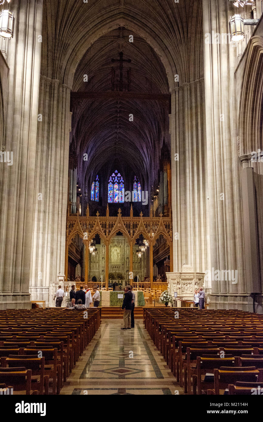 Rood Screen and High Alter, Washington National Cathedral, 3101 ...