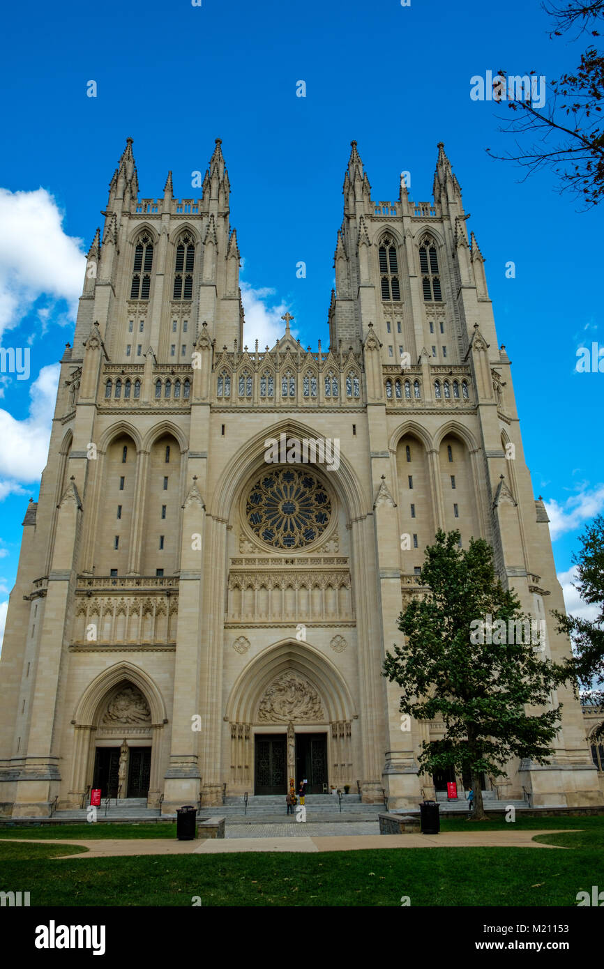 Episcopal diocese of washington hi-res stock photography and images - Alamy