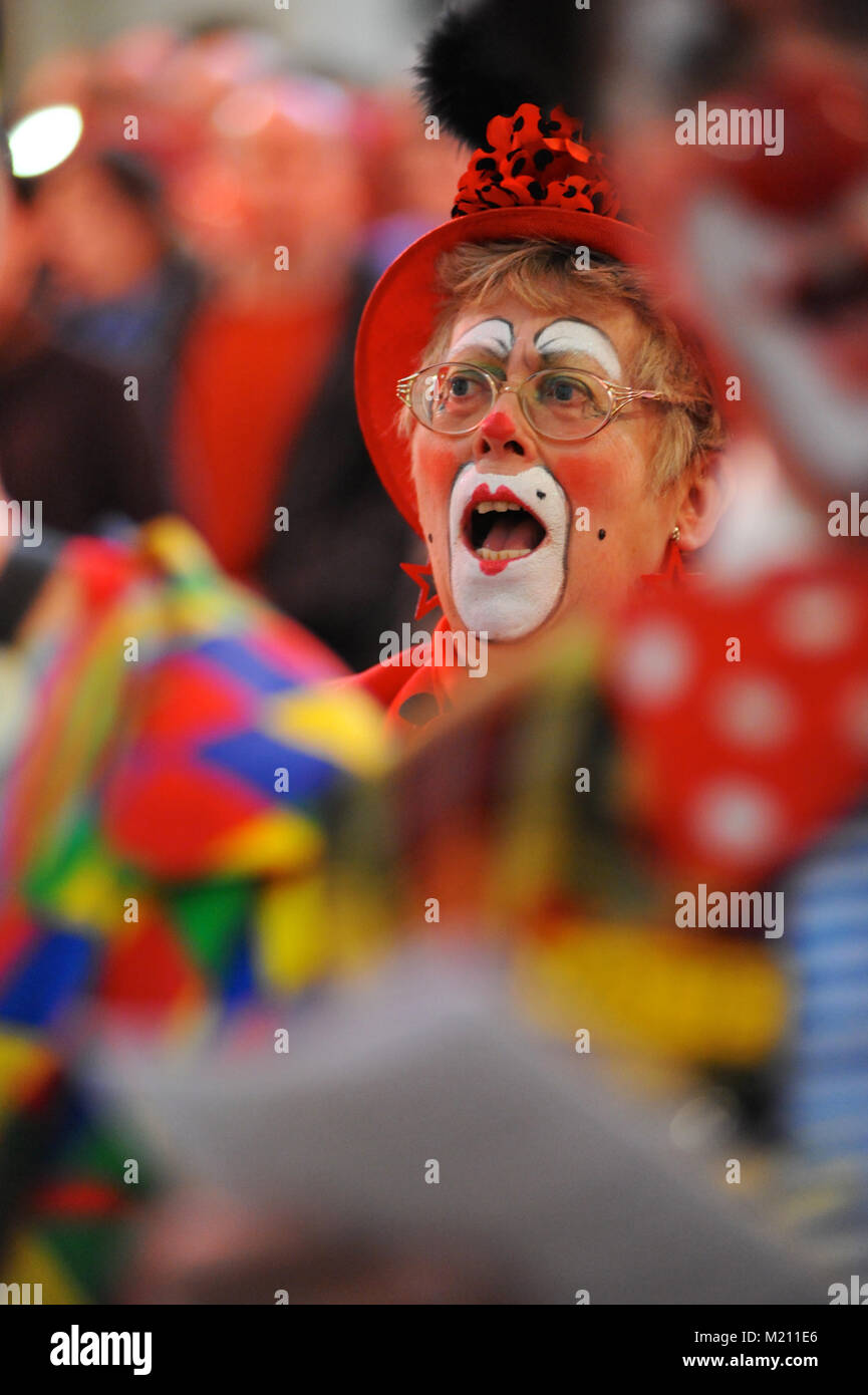 A clown singing during the 67th Annual Grimaldi Clown Church Service at ...