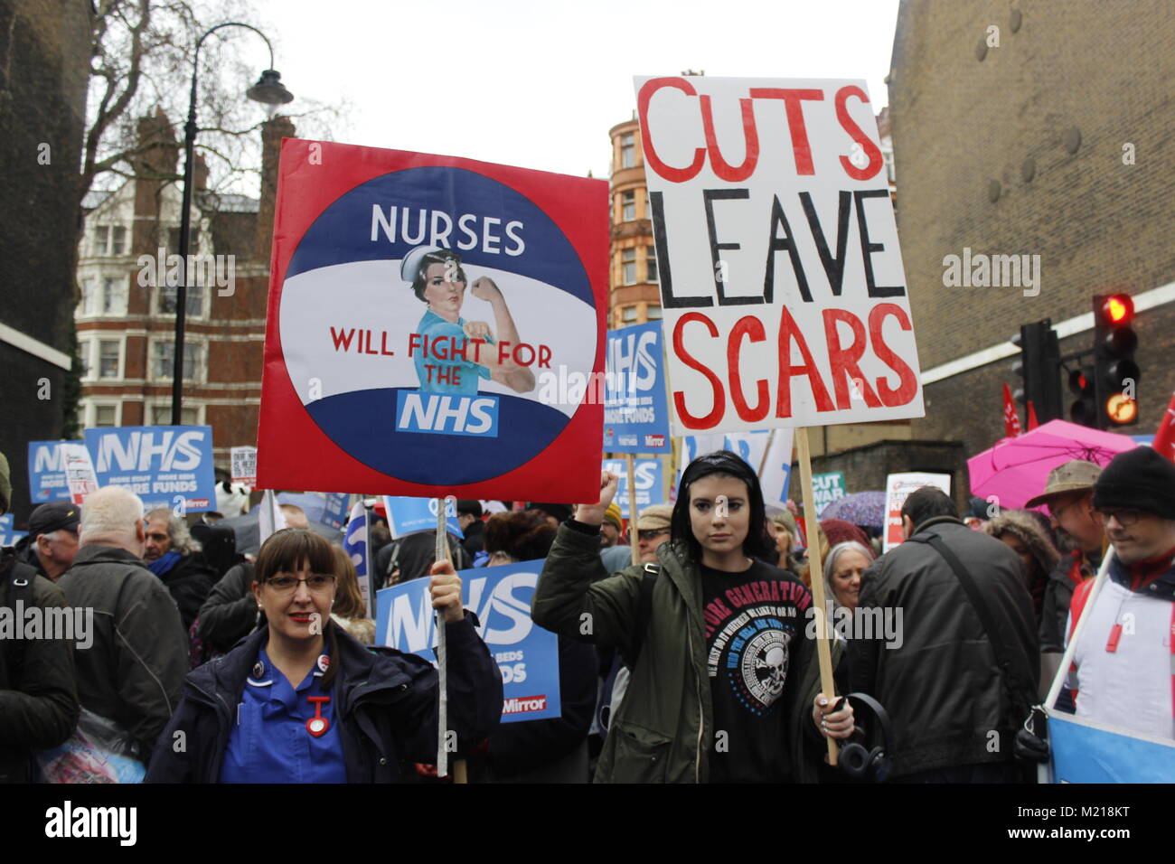 Nhs crisis march hi-res stock photography and images - Alamy