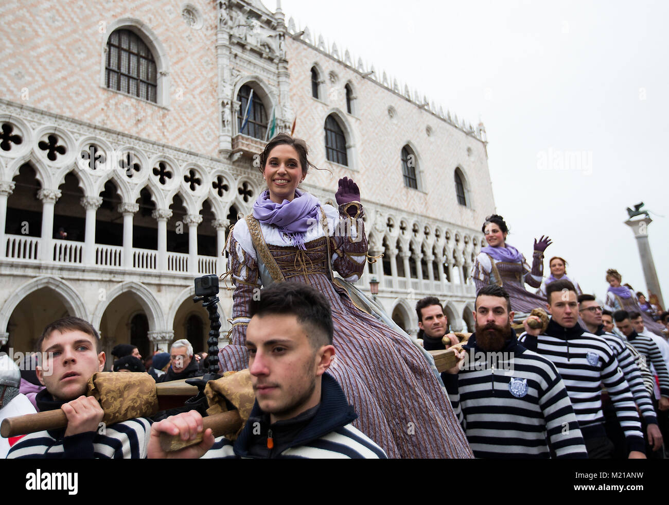 Venice, Italy. 3rd Feb, 2018. The "Marie" women dressed up in ...