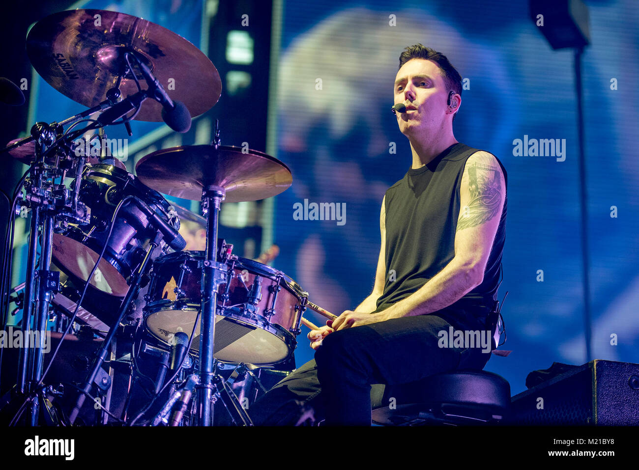 Manchester, UK. 2nd February 2018. Lead vocalist and keyboardist Danny ...