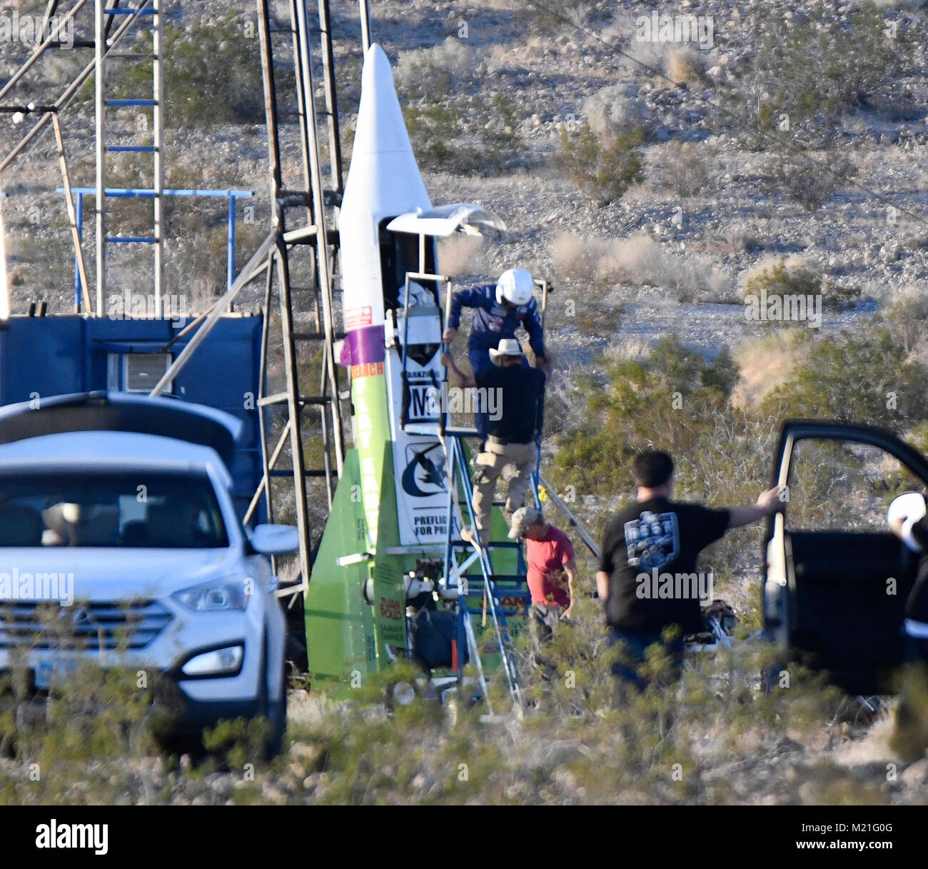 2-3-18. Amboy CA. ''Flat-Earther'' Mad Mike Hughes launch of his steam ...