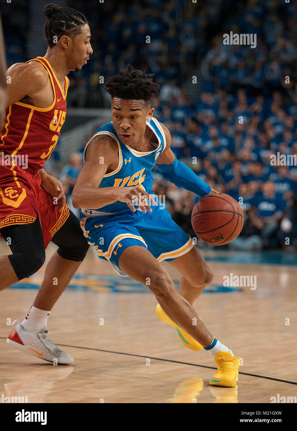 Jaylen hands hi-res stock photography and images - Alamy