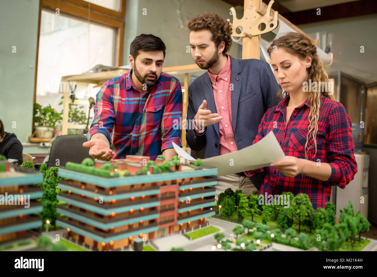 Layout man hi-res stock photography and images - Alamy