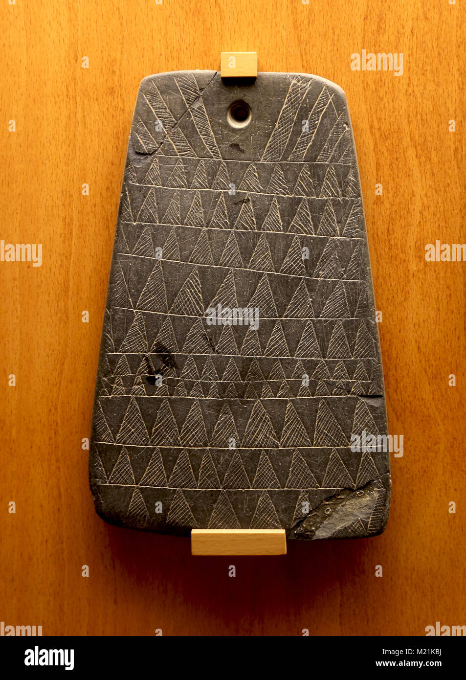 Idol plaque, schist. Late Neolithic, C. 3.500-2.750 BC. Castelo de Vide ...