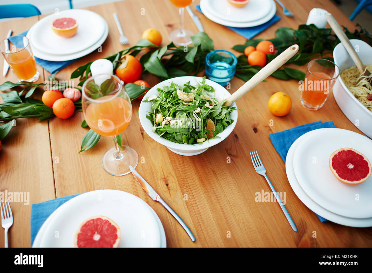 Fruit for dinner hi-res stock photography and images - Alamy