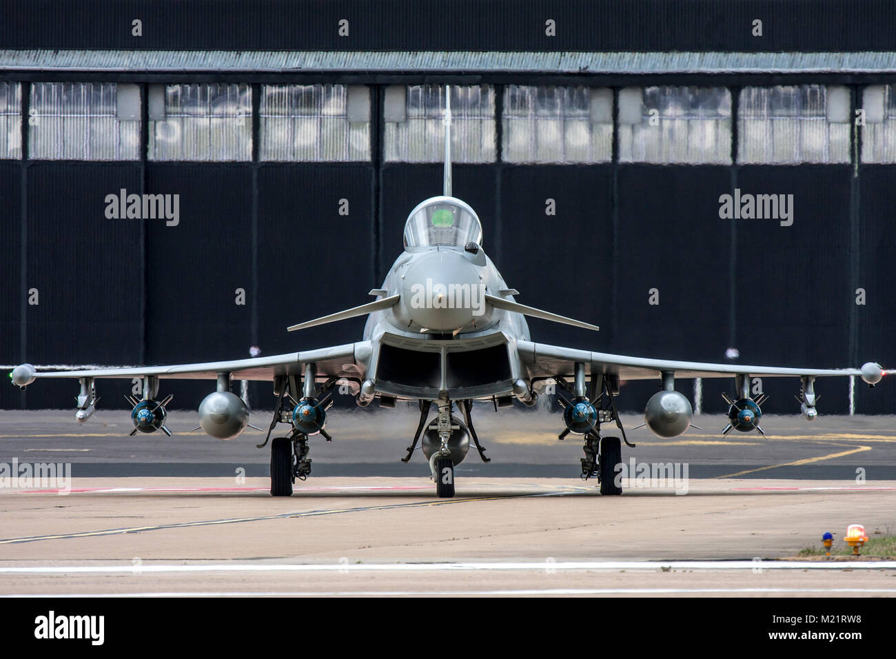 Raf typhoon taxiing hi-res stock photography and images - Alamy