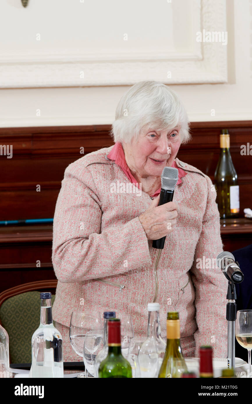 Dame shirley williams hi-res stock photography and images - Alamy
