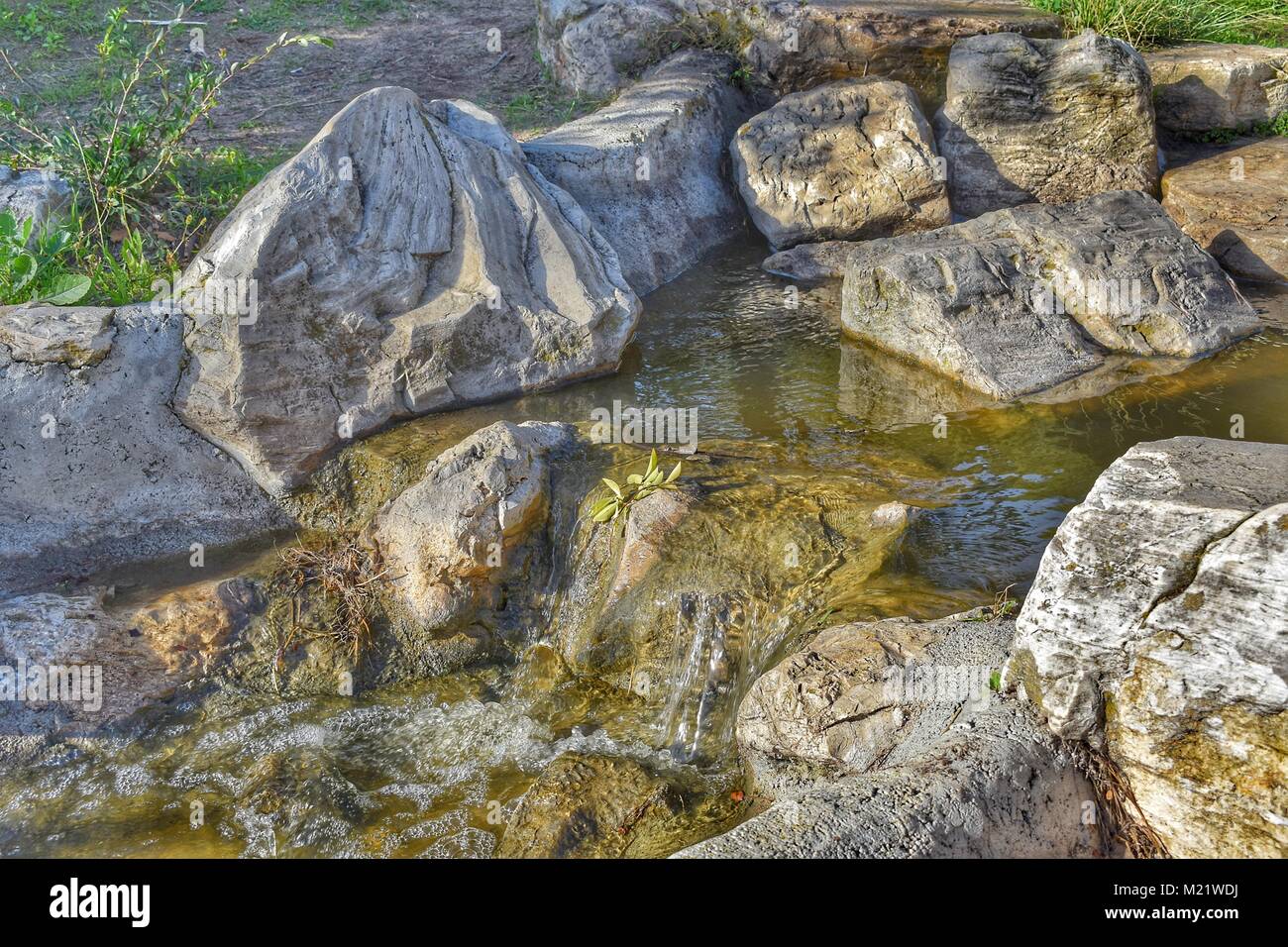 Landscape rocks river hi-res stock photography and images - Alamy
