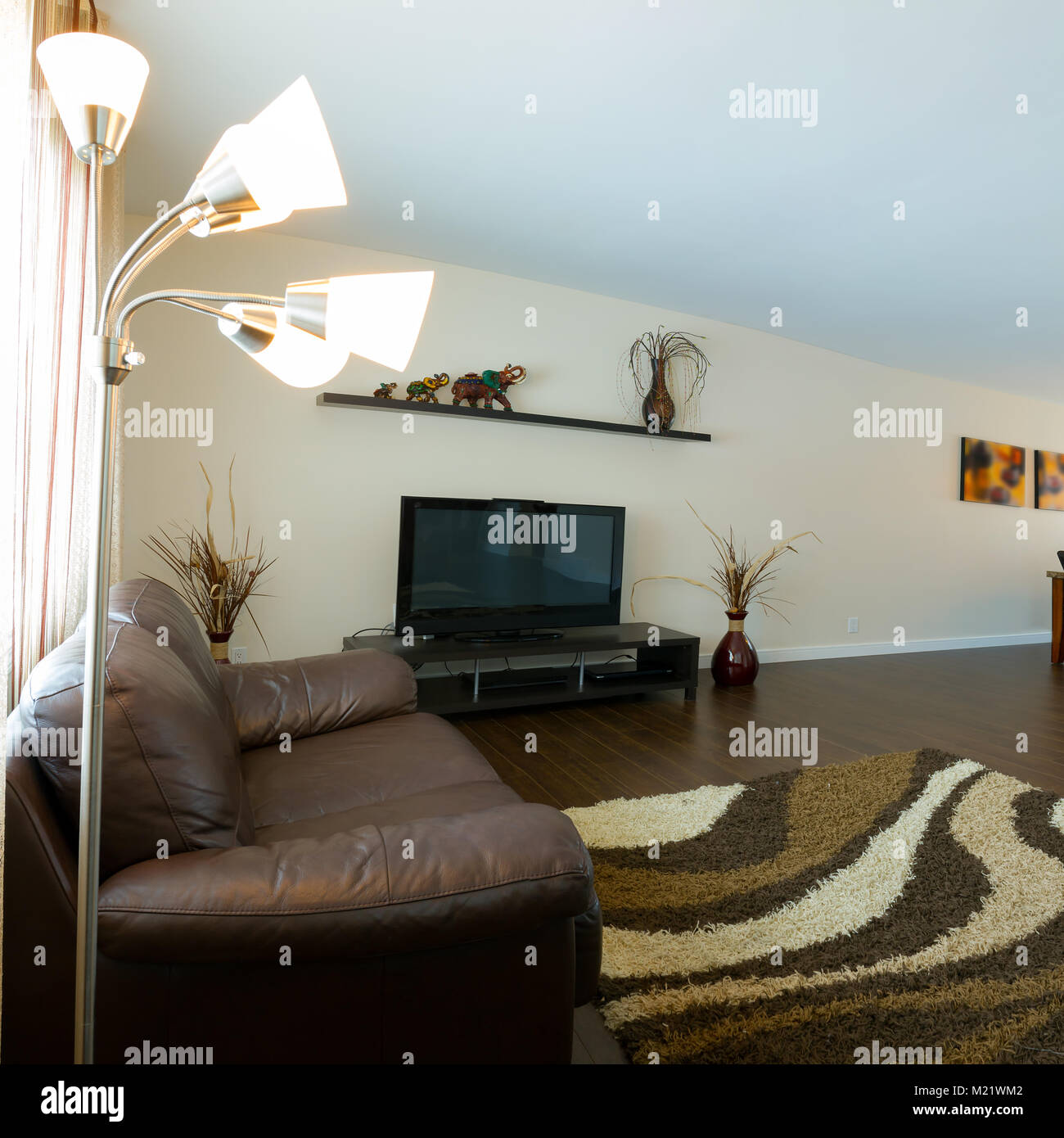 Luxury home interior design hi-res stock photography and images - Alamy