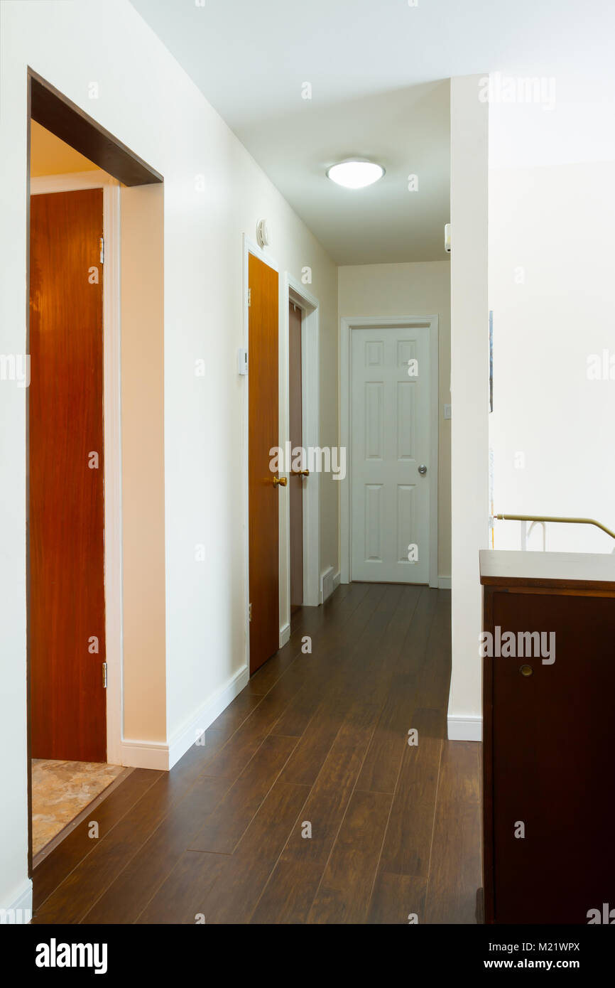 Empty hallway interior Stock Photo - Alamy