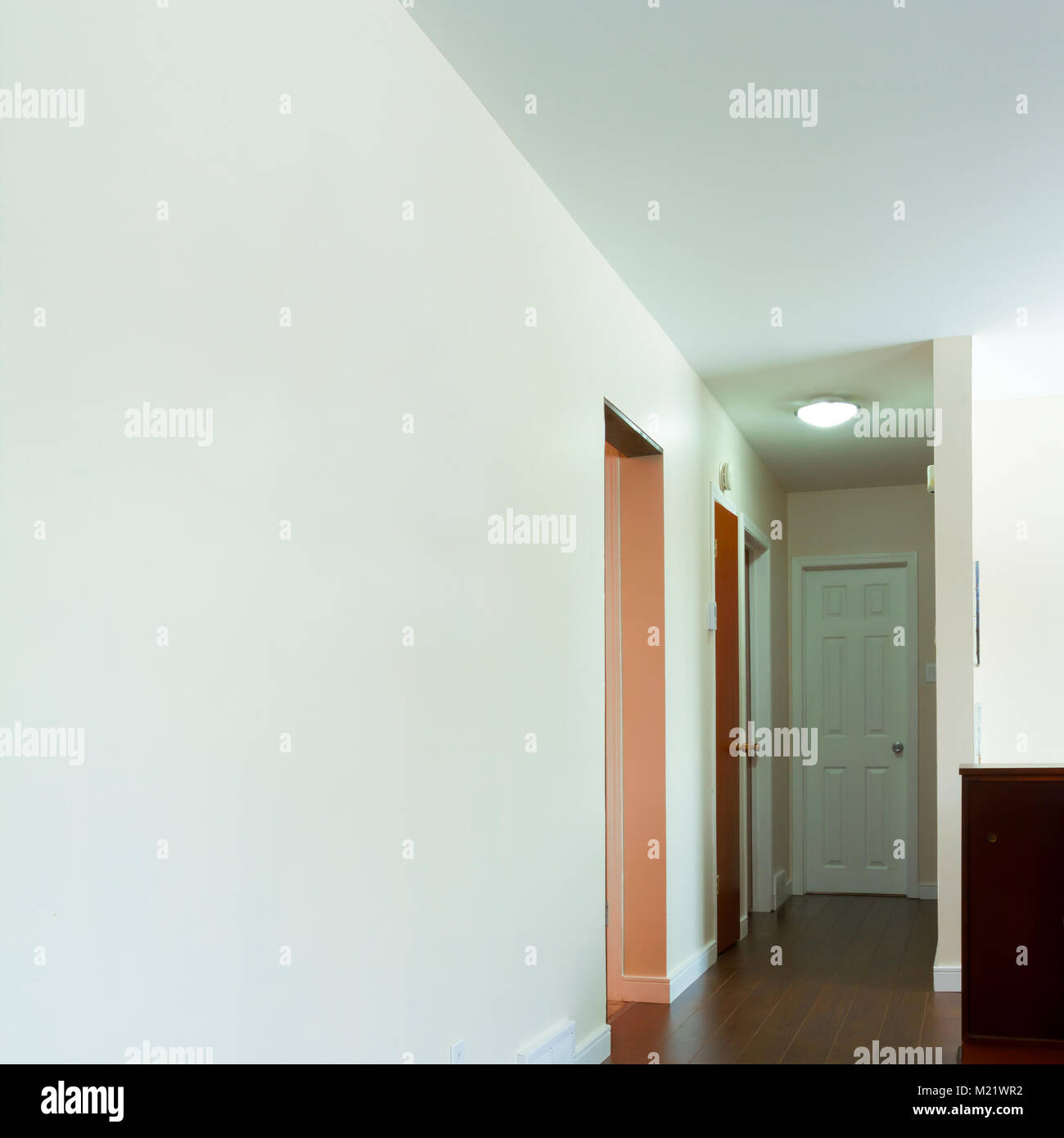 Empty hallway interior Stock Photo - Alamy
