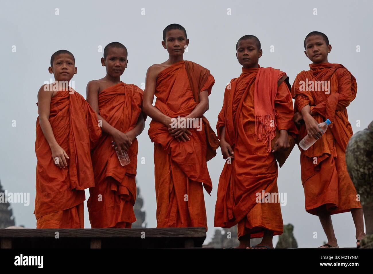 Young monks, Angkor Wat, Angkor, Cambodia Stock Photo - Alamy