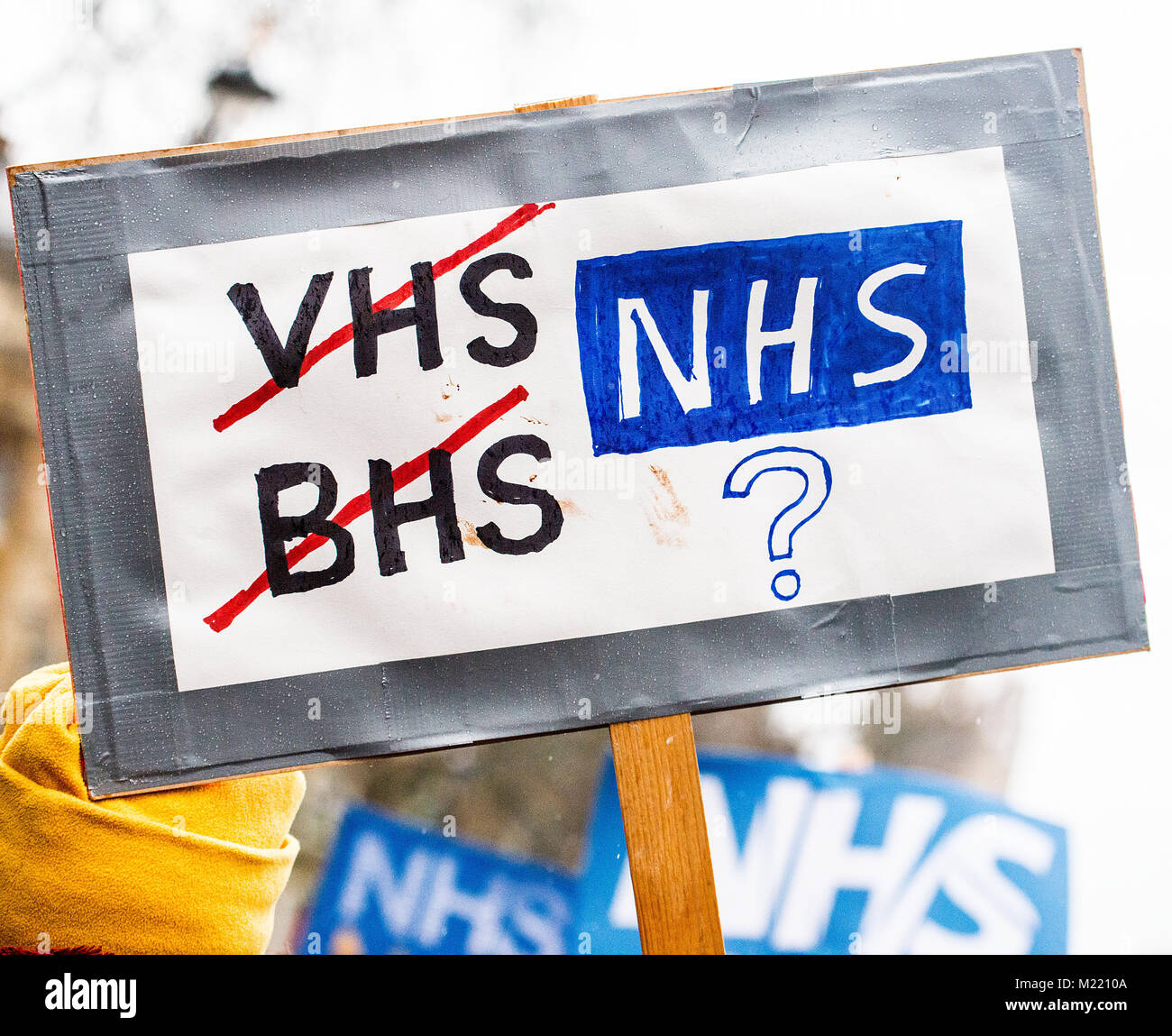 Thousands gathered with placards for the NHS In Crisis demonstration ...
