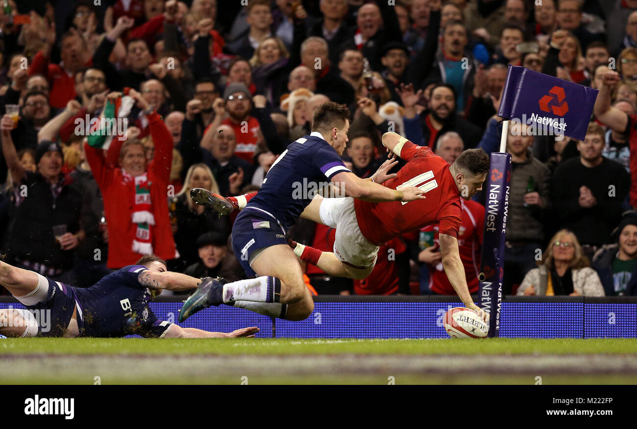Wales' Steff Evans scores his side's fourth try during the NatWest 6 ...