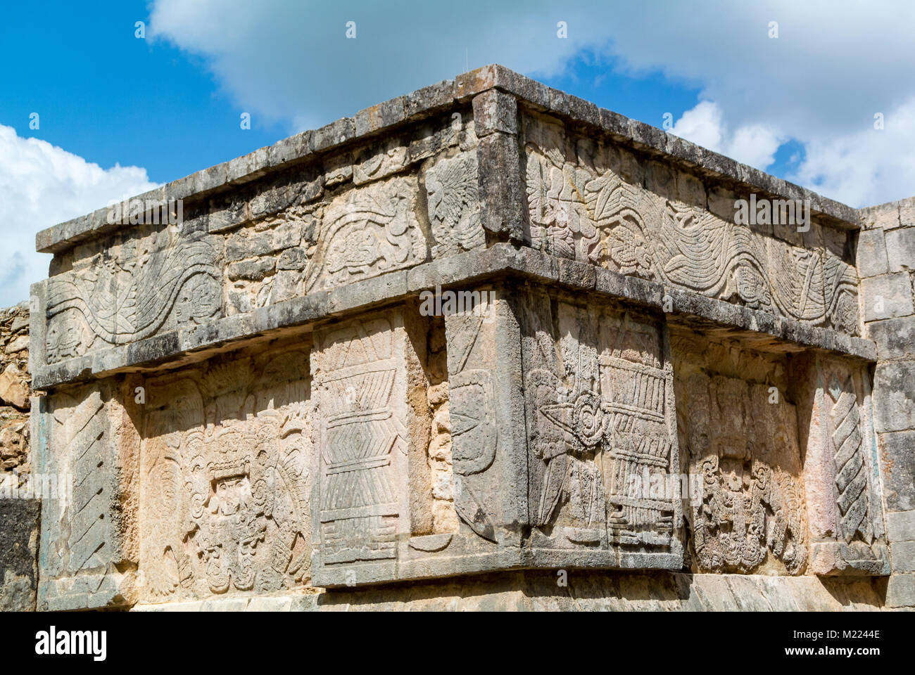 The Equinox At Chichen Itza High Resolution Stock Photography and ...
