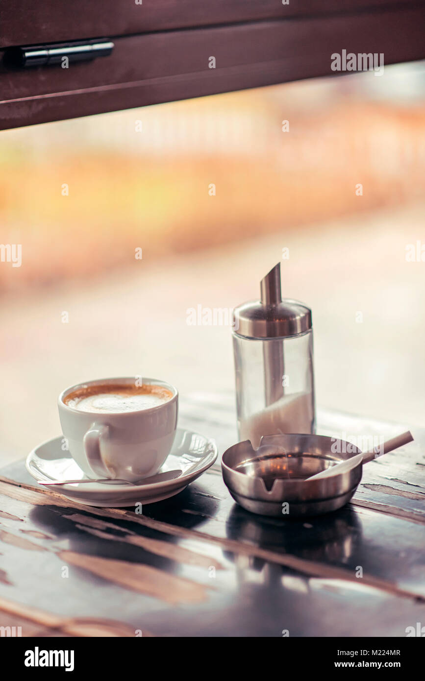 Coffee shop setting inside Stock Photo - Alamy