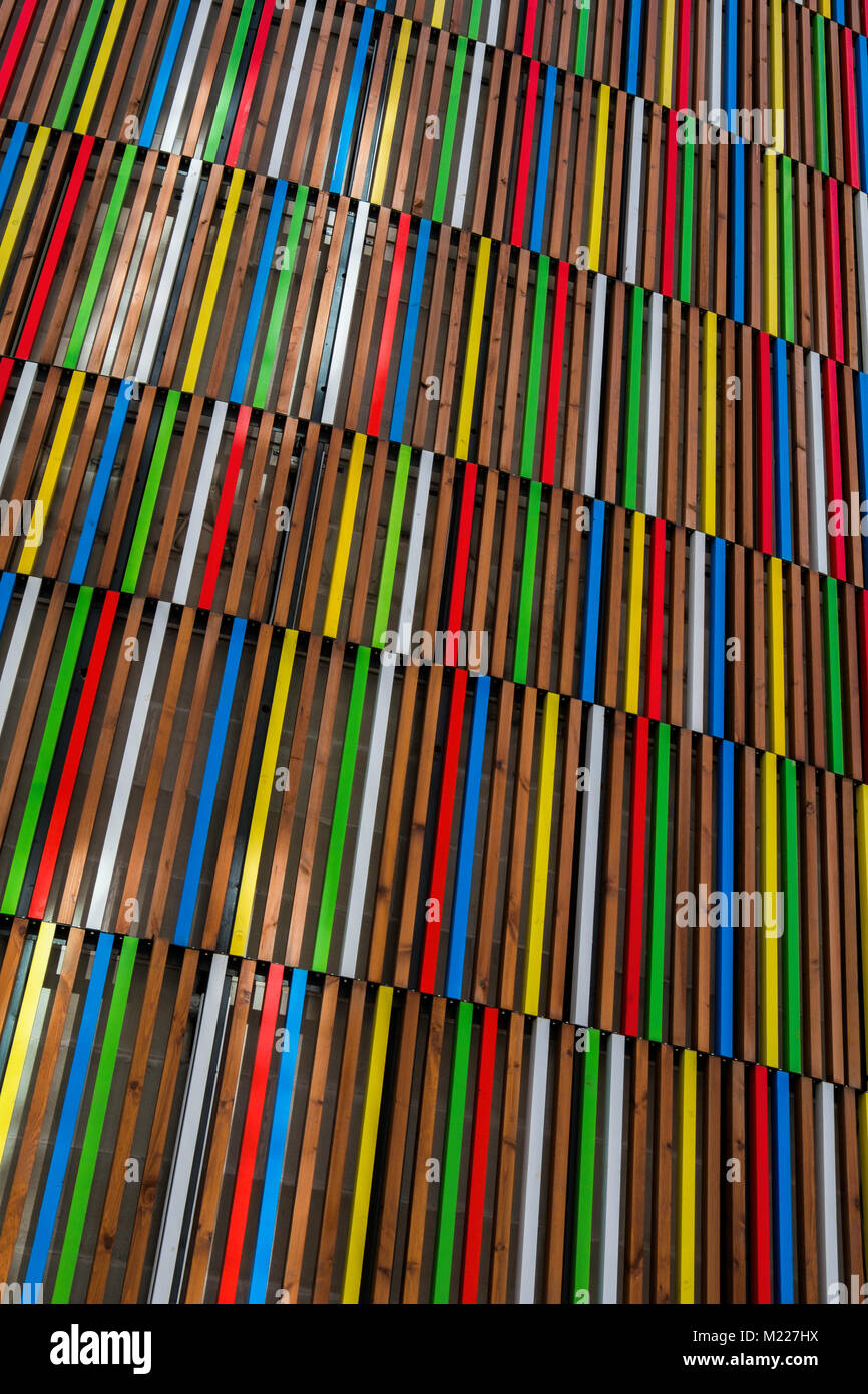 Cladding building hi-res stock photography and images - Alamy