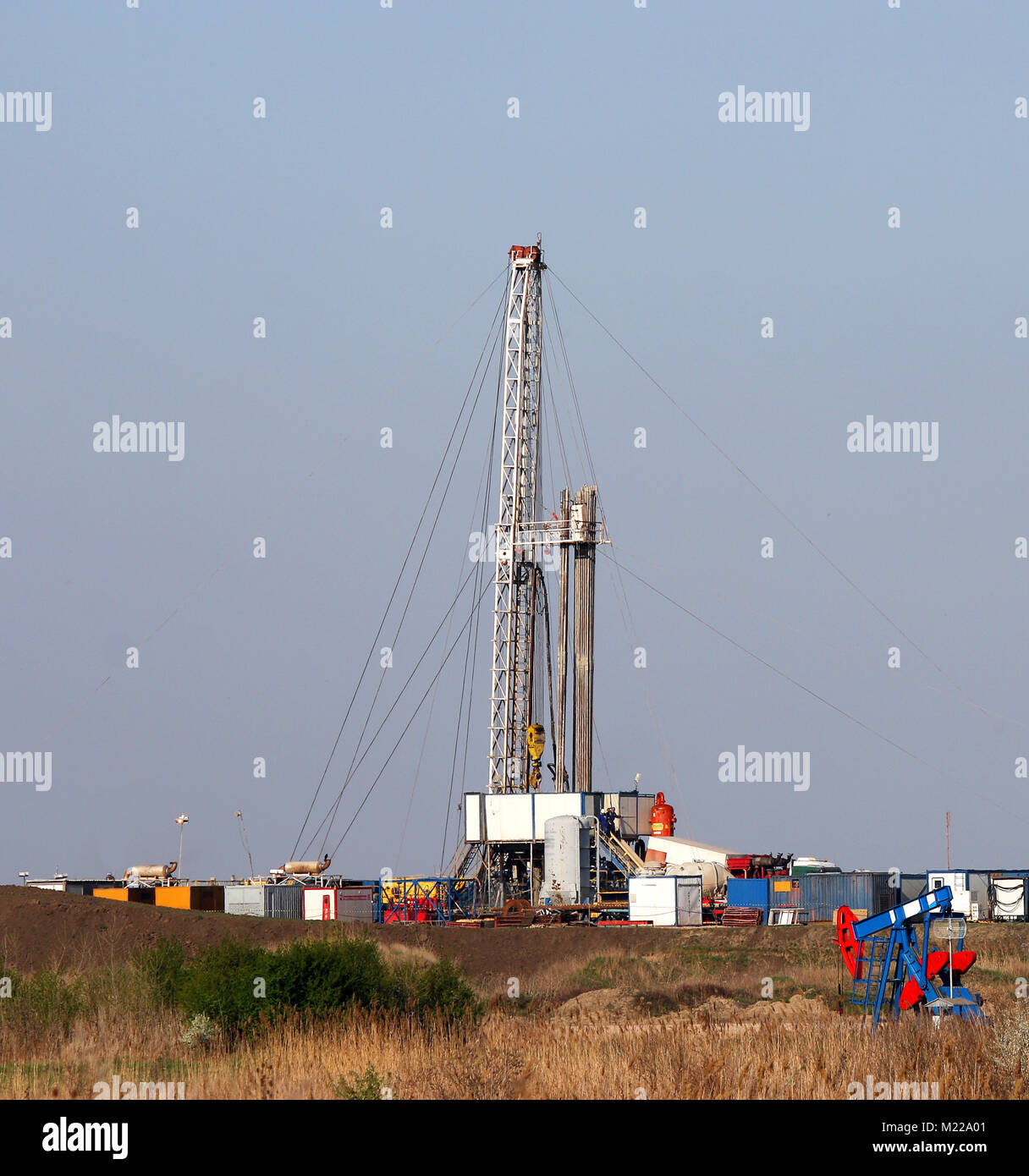 Oilfield equipment hi-res stock photography and images - Alamy