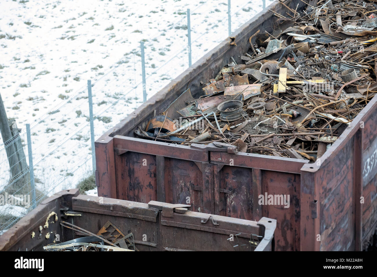 Railway filled scrap metal hi-res stock photography and images - Alamy