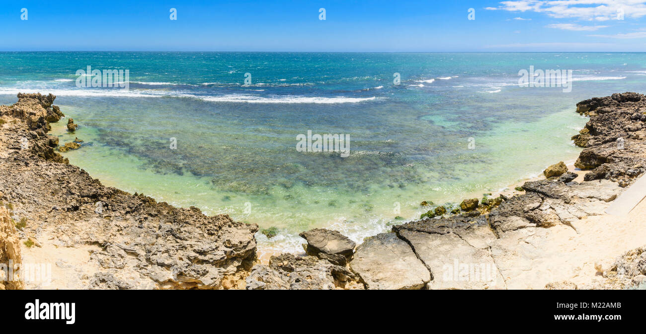 Reef limestone hi-res stock photography and images - Alamy