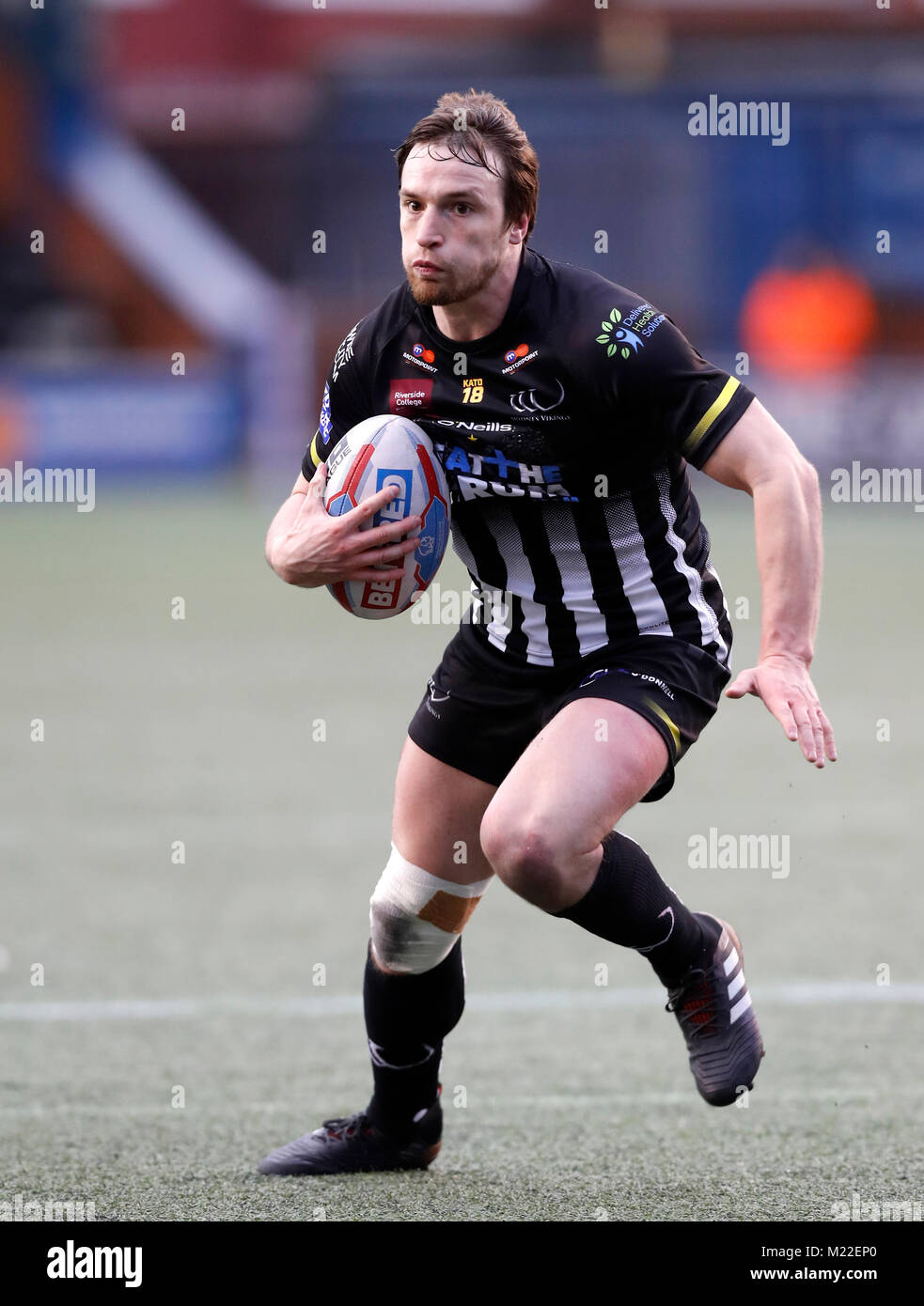 Widnes editorial use only hi-res stock photography and images - Alamy