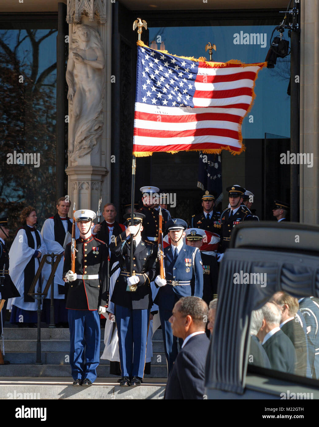The casket holding the body of President Gerald R. Ford is carried to ...