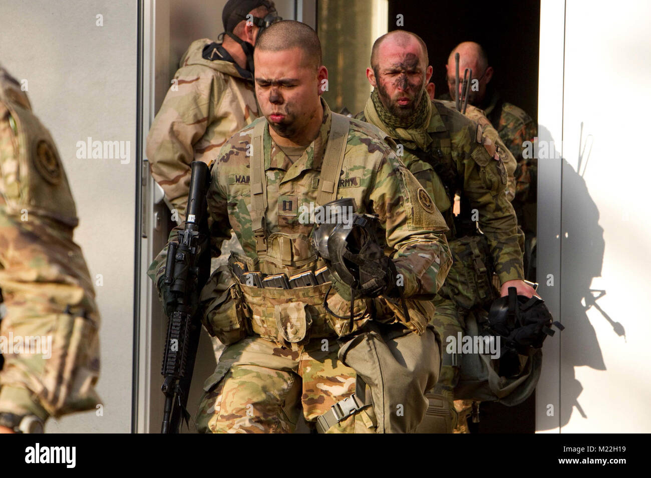 Soldiers from U.S. Army, Czech Land Forces and German Army file out of ...