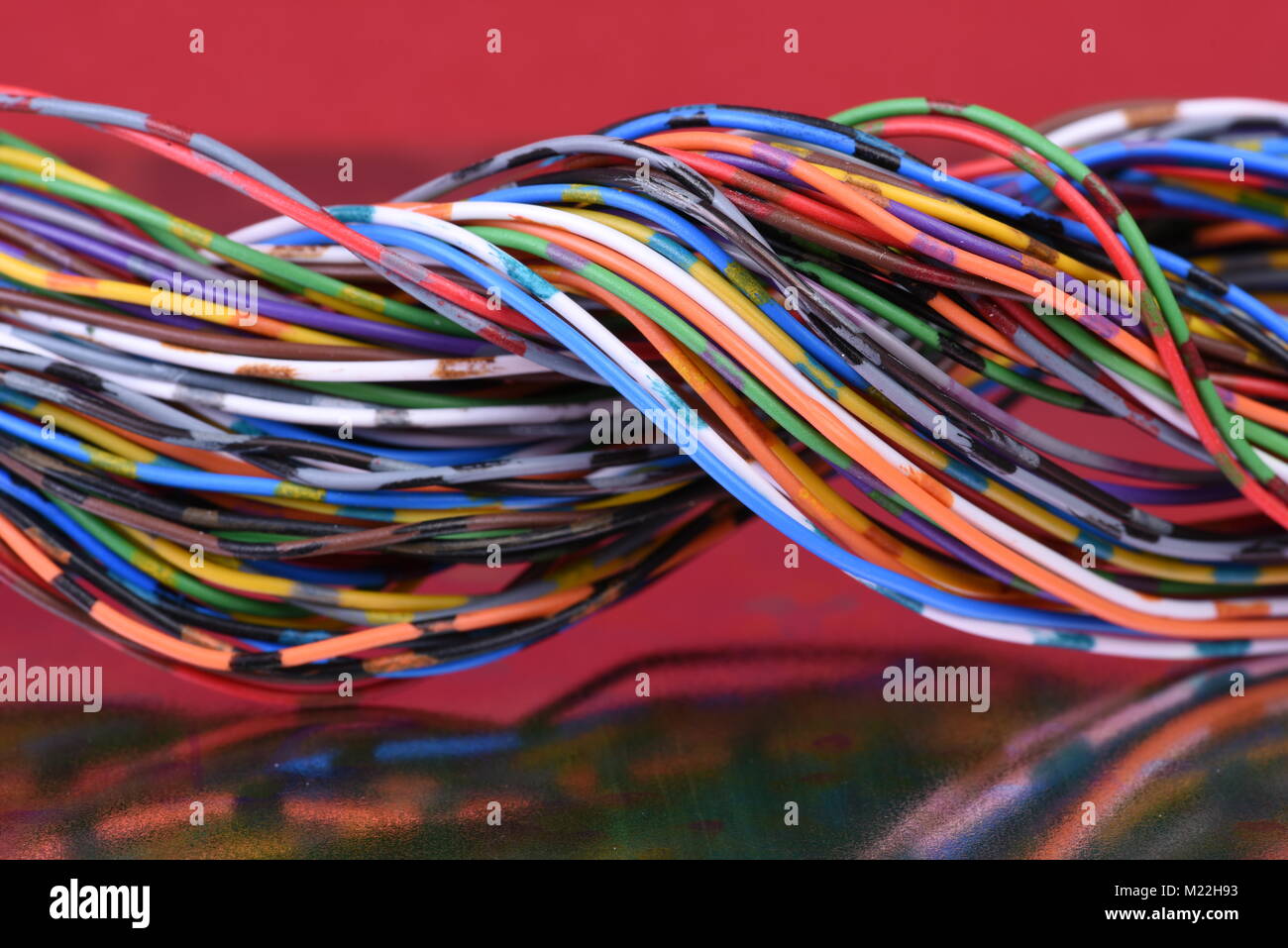 Wire connection hi-res stock photography and images - Alamy