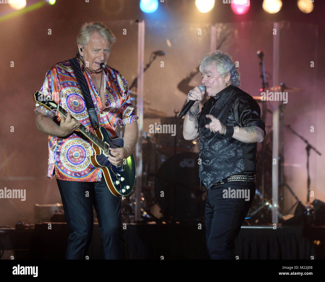 Graham russell air supply perform hi-res stock photography and images ...