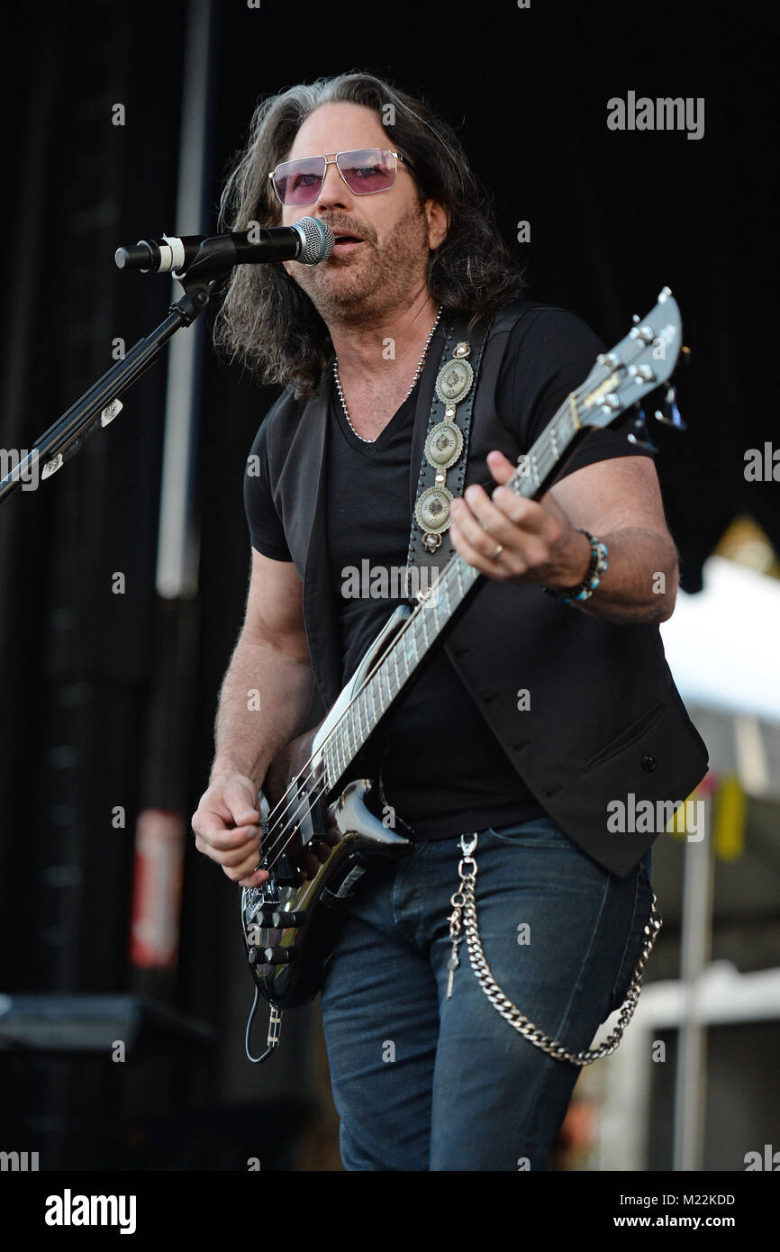 WESTON, FL - APRIL 03: Kip Winger of Winger performs at Rockfest 80s ...