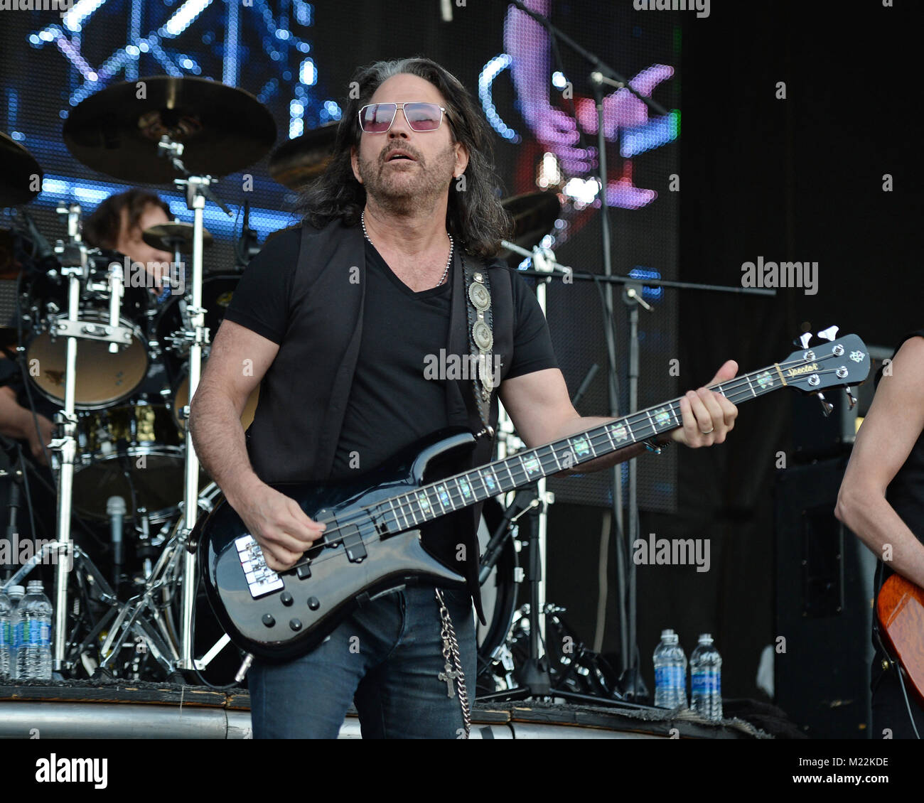 Kip winger hi-res stock photography and images - Alamy