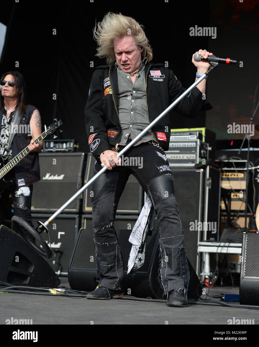 WESTON, FL - APRIL 02: Robert Mason of Vixen performs at Rockfest 80s ...
