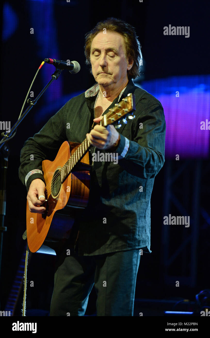 FORT LAUDERDALE, FL - March 14: Denny Laine performs at The Culture ...