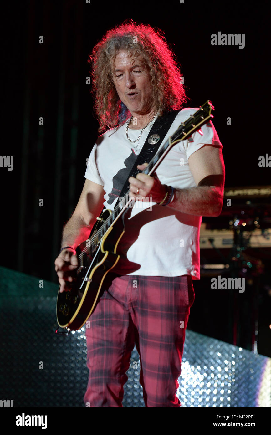 Bruce watson hi-res stock photography and images - Alamy