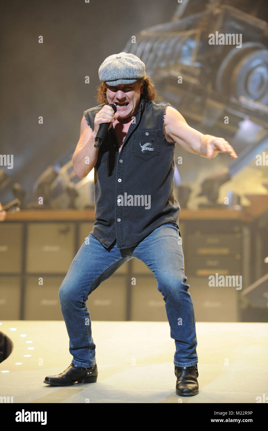 SUNRISE, FL - DECEMBER 20: Brian Johnson of AC/DC perform at the Bank ...