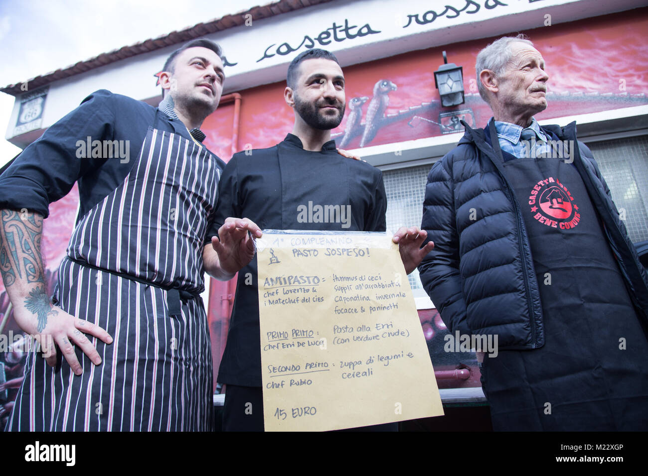 Sospeso hi-res stock photography and images - Alamy